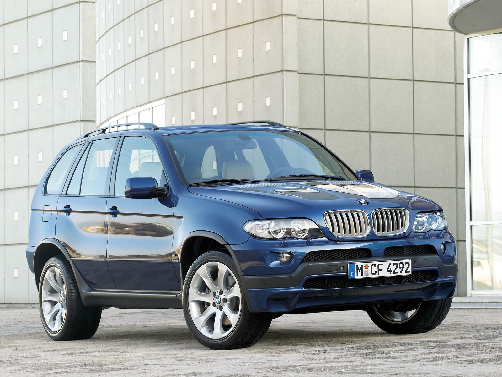 BMW X5 4.8 AT (360 HP) 4WD SUV - dane techniczne, spalanie, wymiary ...