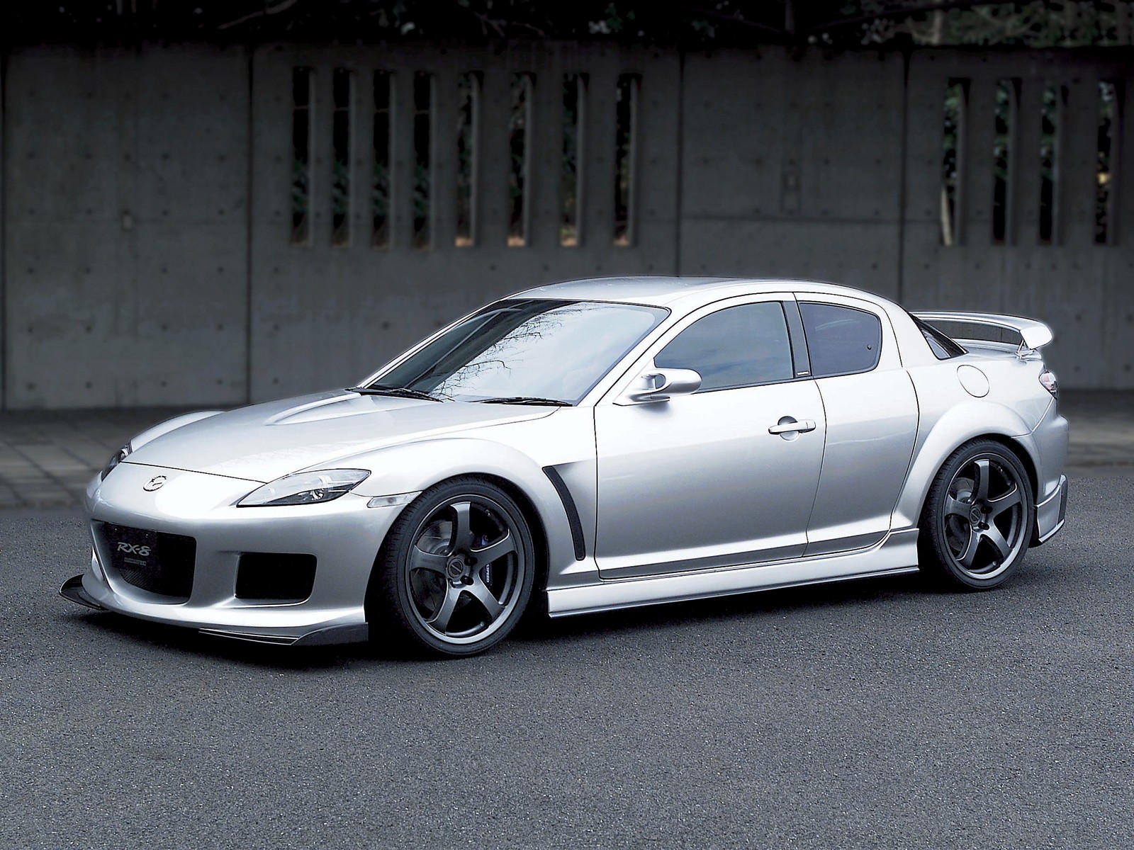 Mazda Rx-8 1.3 Wankel 250 KM Sedan - dane techniczne, spalanie, wymiary ...