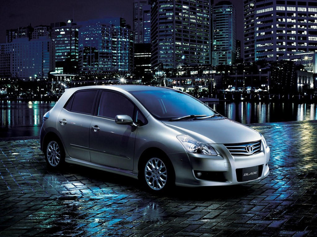 Toyota Blade 3.4 24V6 280 KM Blade Maste Hatchback - dane techniczne ...