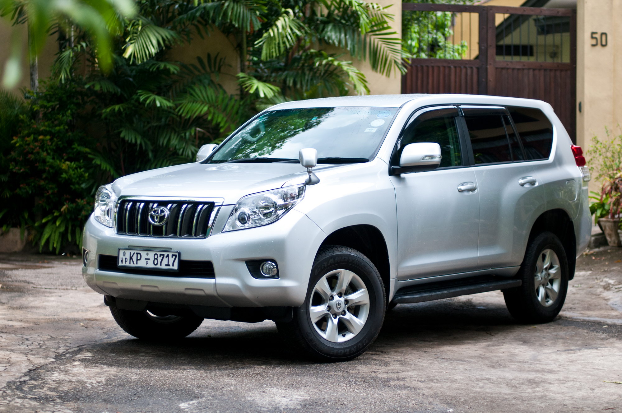 Toyota Land-Cruiser-Prado 4.0 AT (282 KM) 4WD SUV - dane techniczne ...