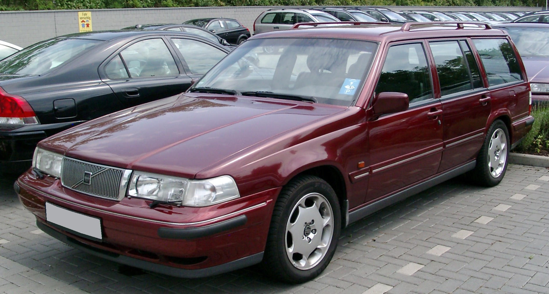 Volvo 960 2.0 i 16V 190 KM Sedan - dane techniczne, spalanie, wymiary ...